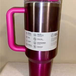 Stanley | Kitchen | Nwt New Stanley Quencher H2 Tumbler Hot Pink Ombre ...